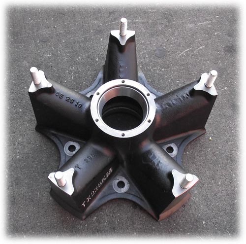 Pro Trucking Products: Cast Spoke Wheel